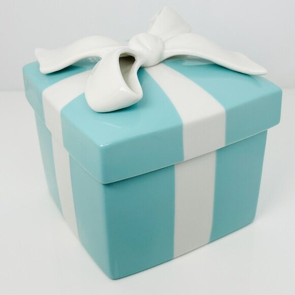 Tiffany & Co. | Storage & Organization | 43 Large Tiffany Blue Gift Box ...